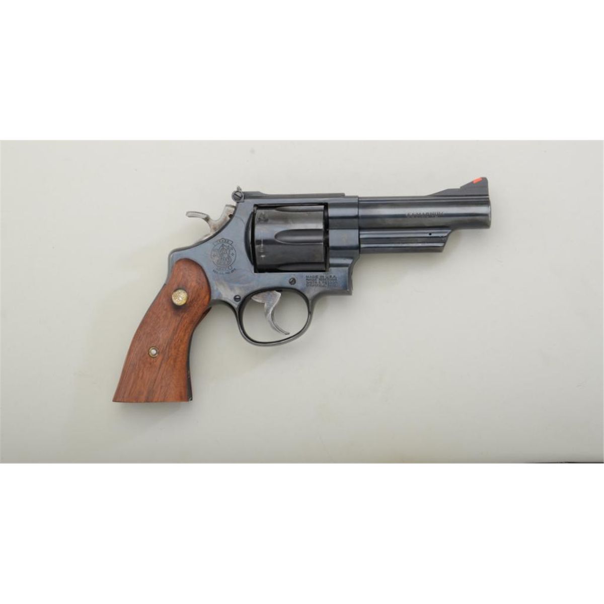 Smith & Wesson Model 29-3 DA revolver, .44Magnum cal., 4” barrel, blue ...