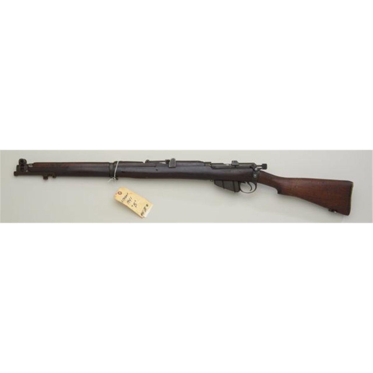 Lithgow SMLE III Australian marked bolt-action military rifle, .303 cal ...