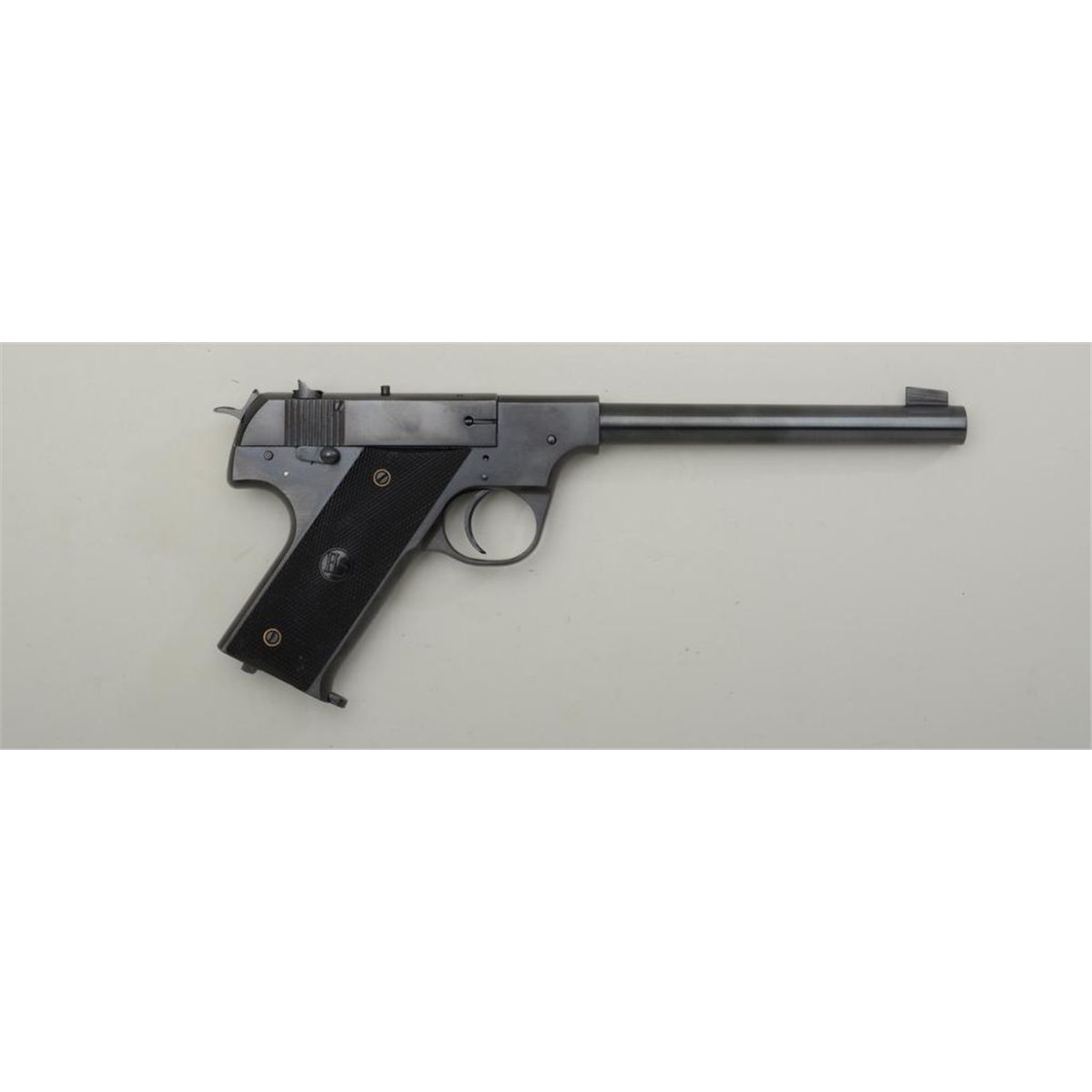 High Standard Model HB semi-auto target pistol, .22LR cal., 6-3/4 ...