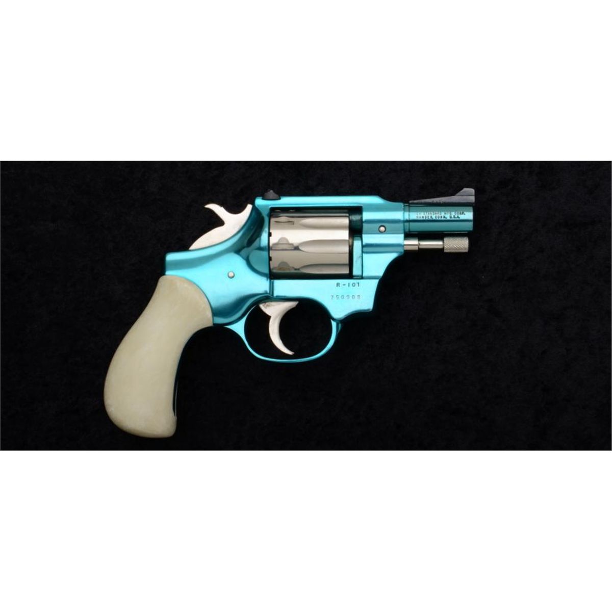 High Standard Model R-101 DA revolver, .22 cal., 2-1/2” barrel ...