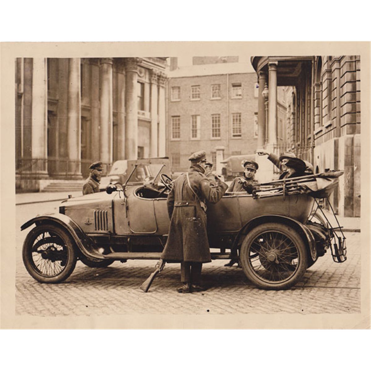 1922: The Battle of Dublin Civil War press photographs collection