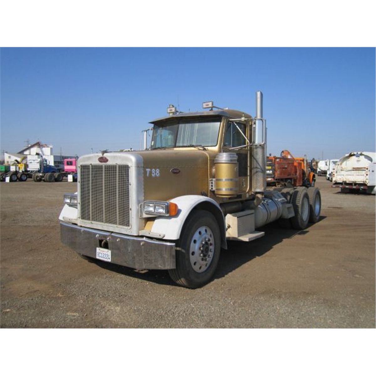 1987 Peterbilt 379 T/A Truck Tractor
