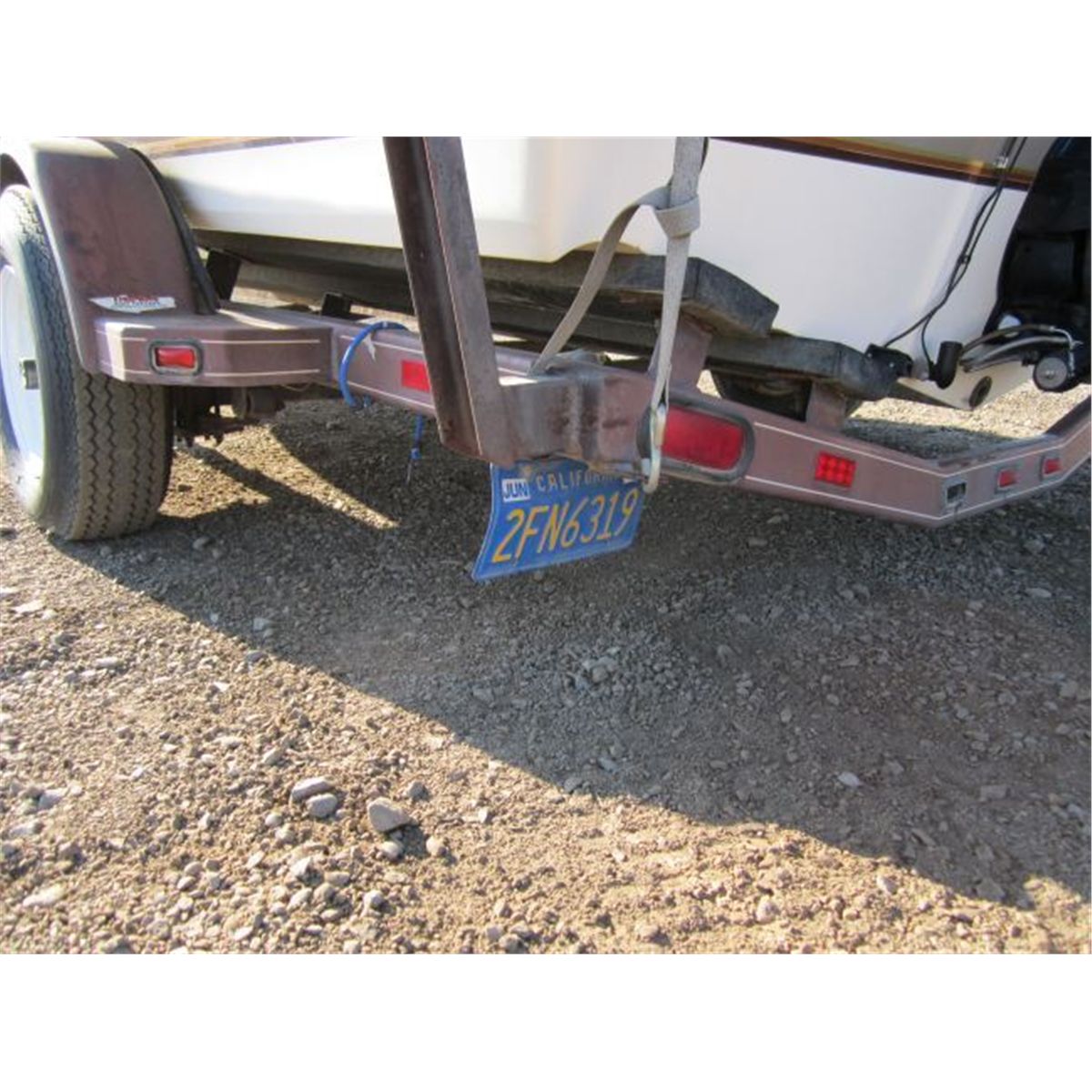 1985 Trail-Rite S/A 18' V-Hull Boat Trailer