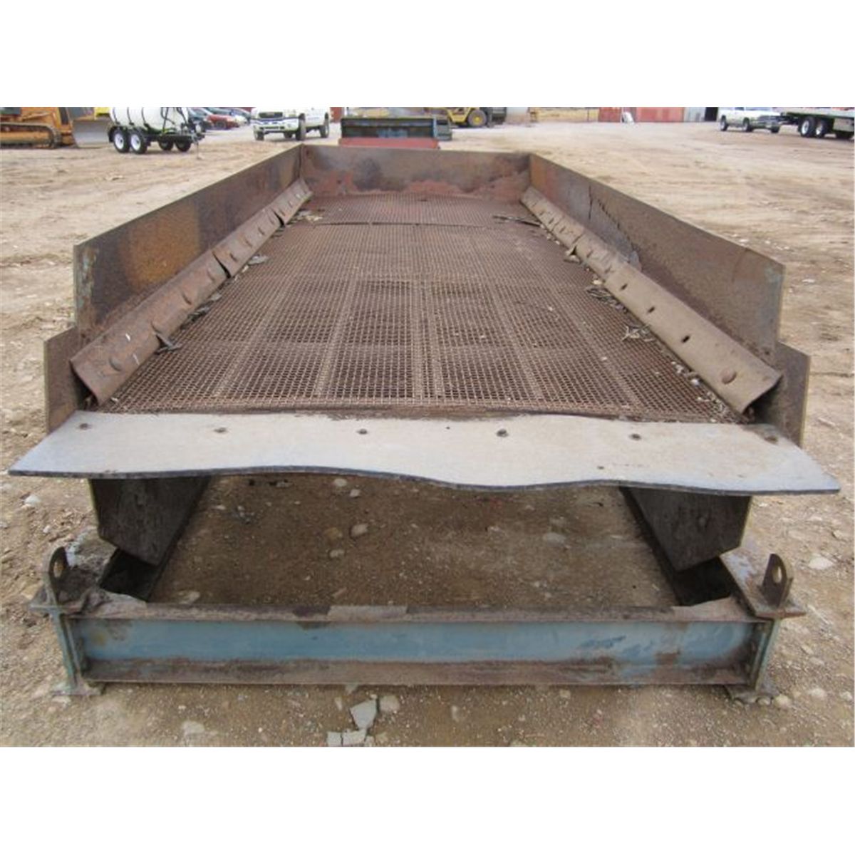 Simplicity 5'x12' Vibratory Rock Shaker Screen