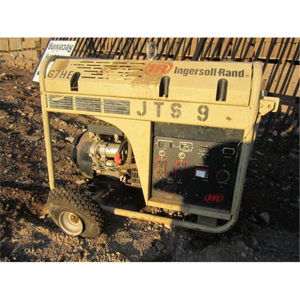 Ingersoll-Rand G7HE 7,000 Watt Generator