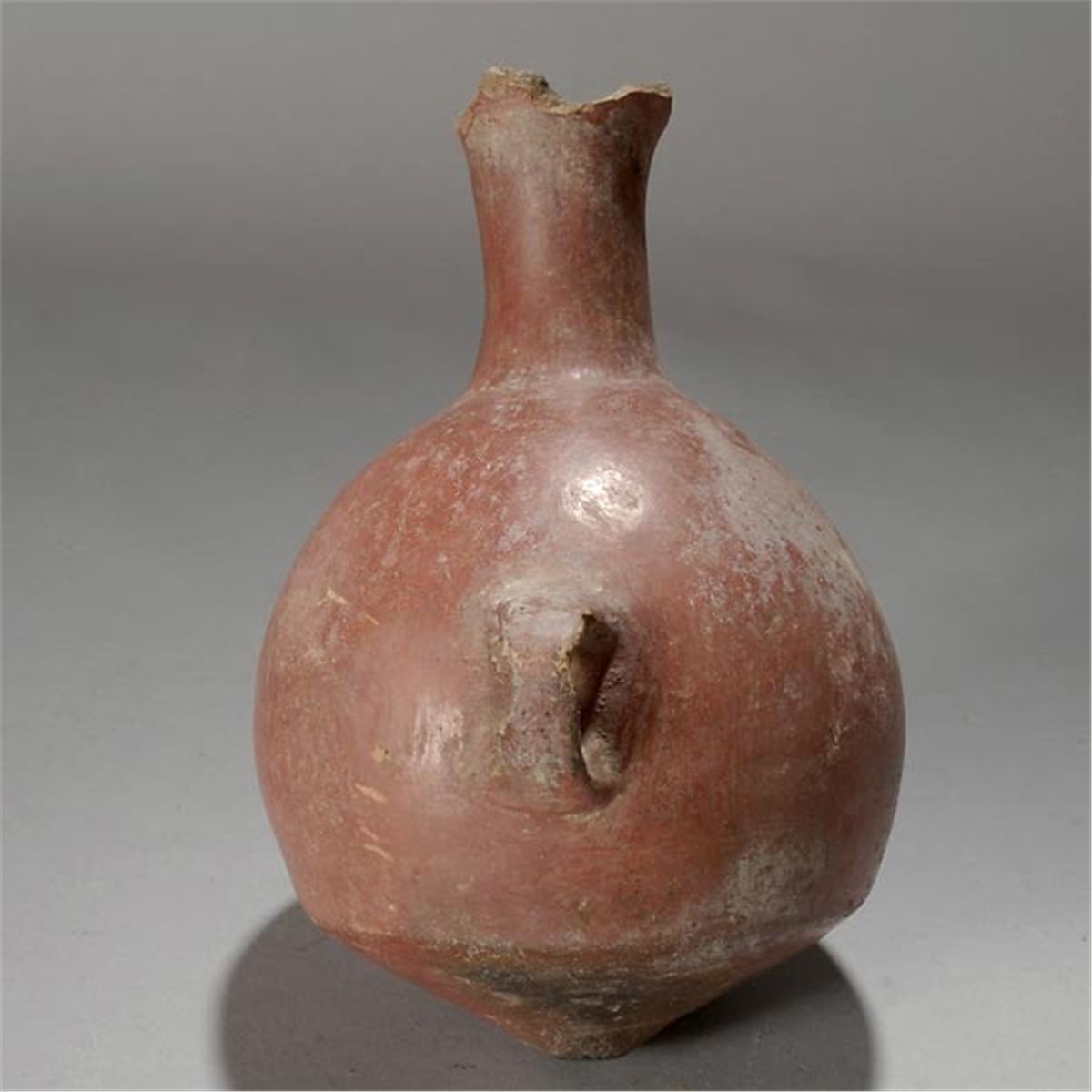 Inca aryballos
