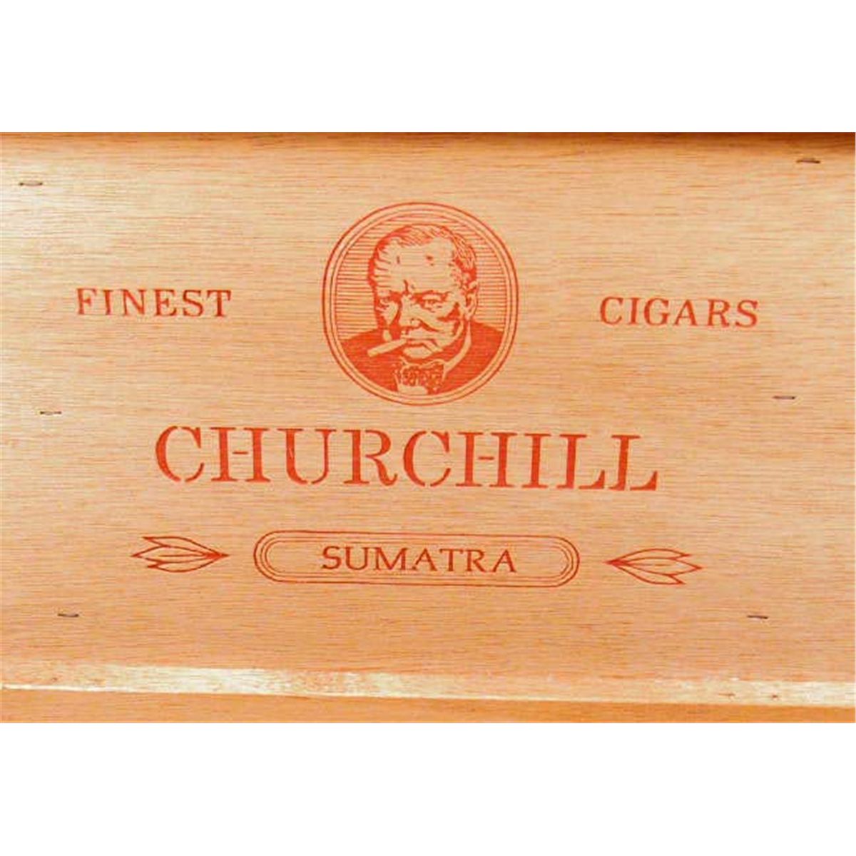 VINTAGE SUMATRA CHURCHILL EMPTY WOOD CIGAR BOX