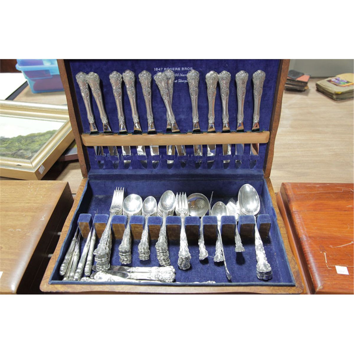 SET OF STERLING SILVER FLATWARE. Gorham Buttercup pattern, service for ...