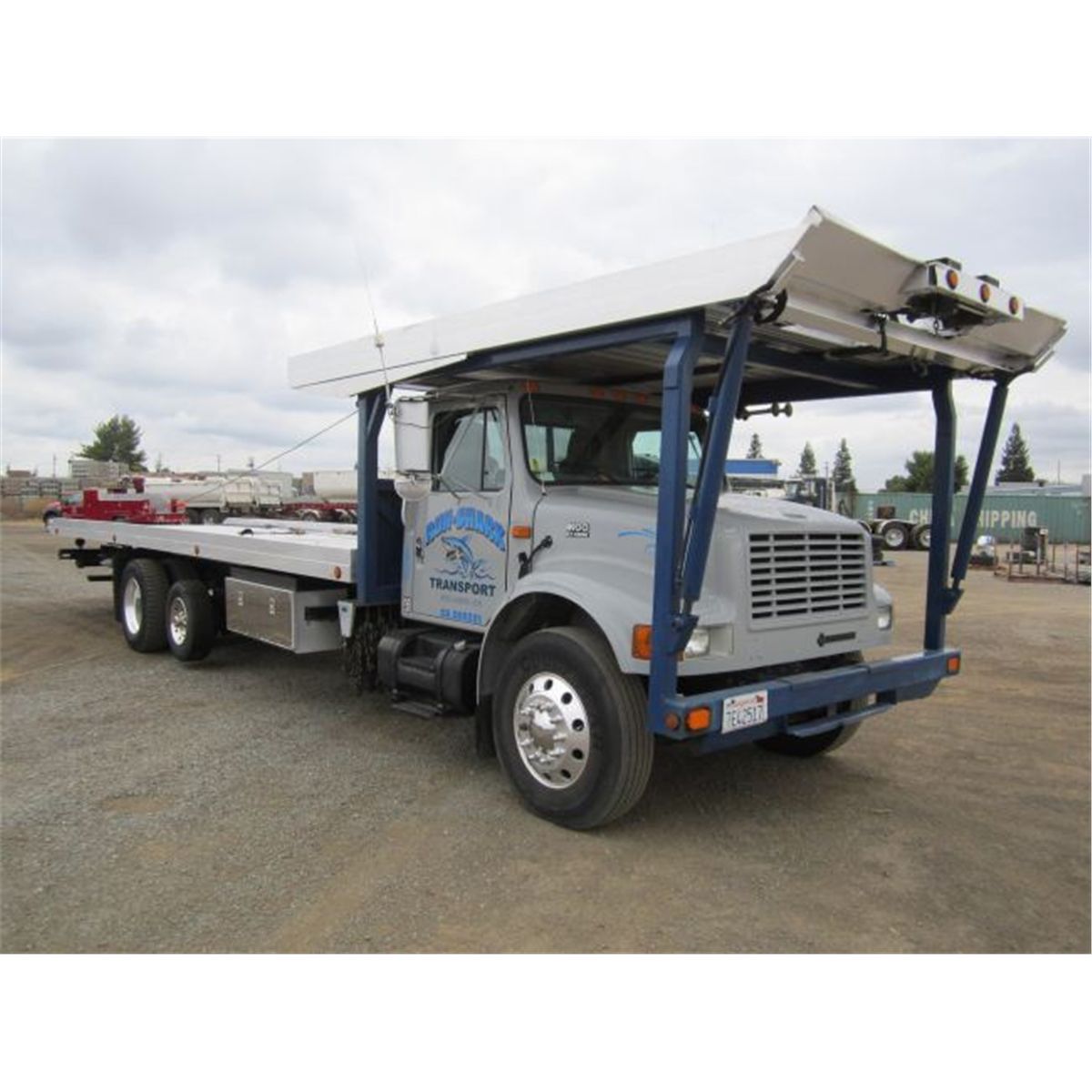 2001 International 4900 Navistar Car Hauler Truck