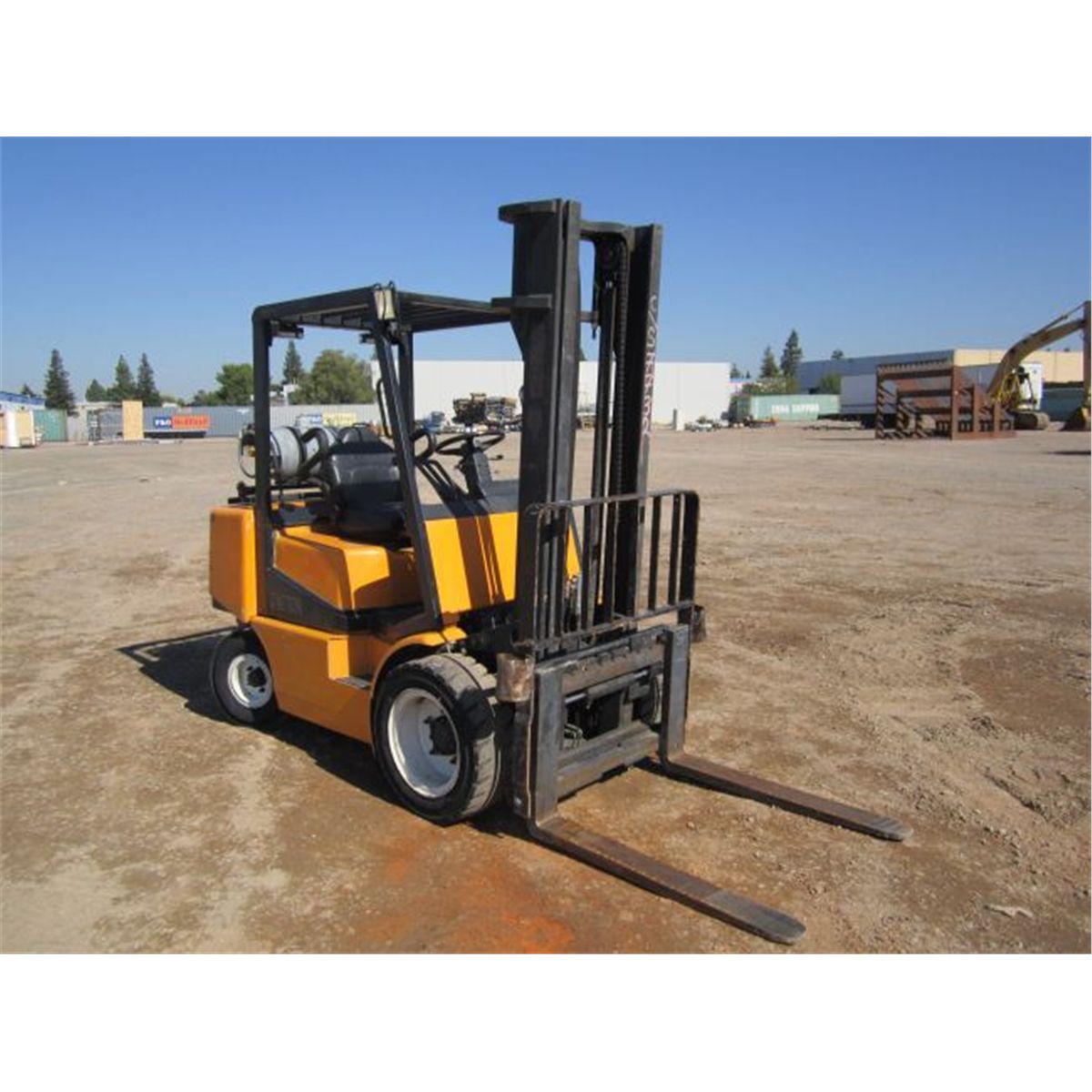 1997 Clark CGP30 Forklift