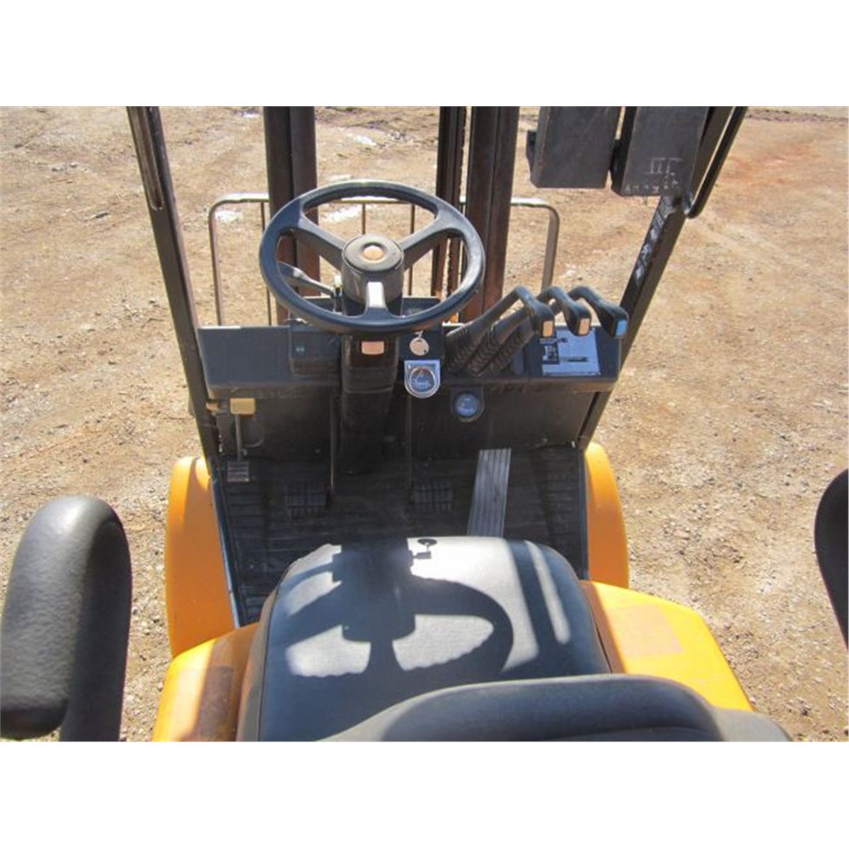 1997 Clark CGP30 Forklift