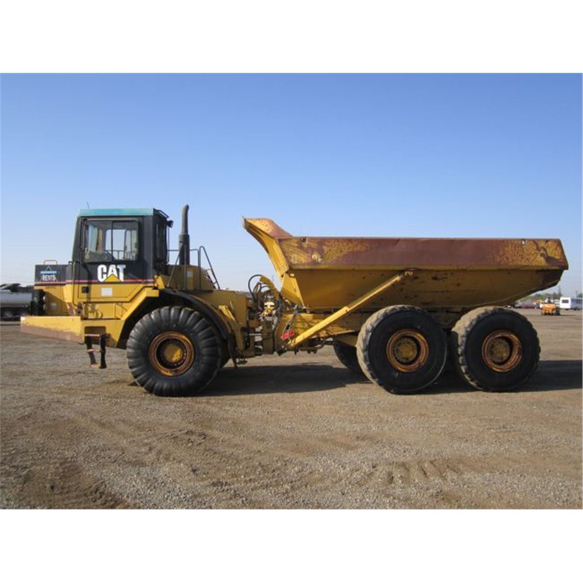 1998 Caterpillar D350E Articulated Haul Truck