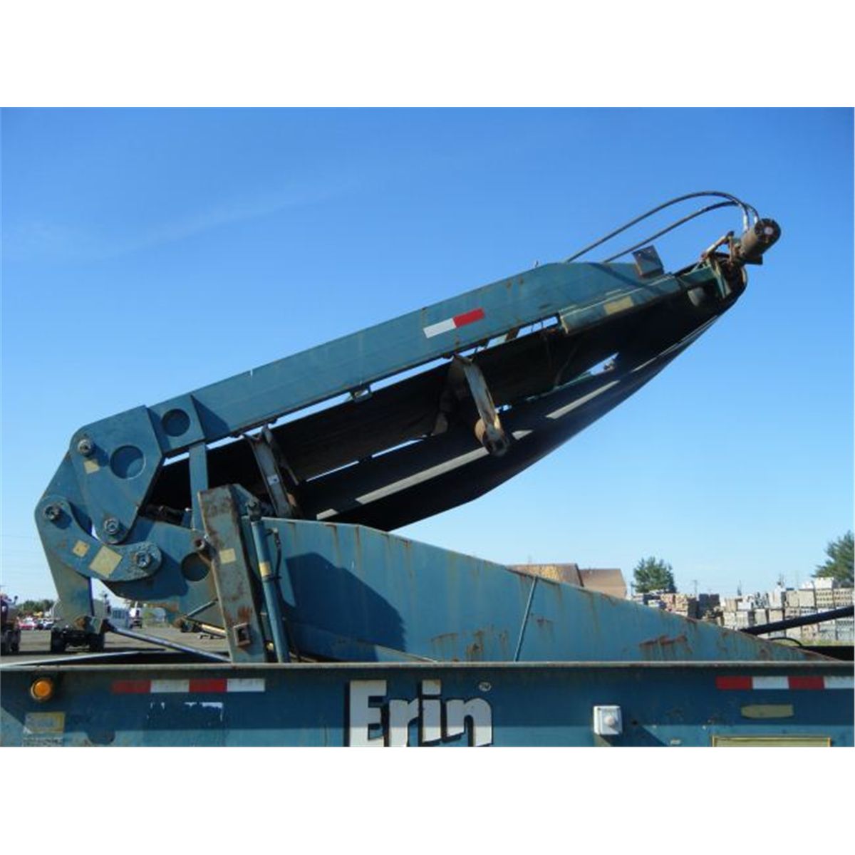 1998 Erin Finger FS-165 T/A Towable Screening Plant