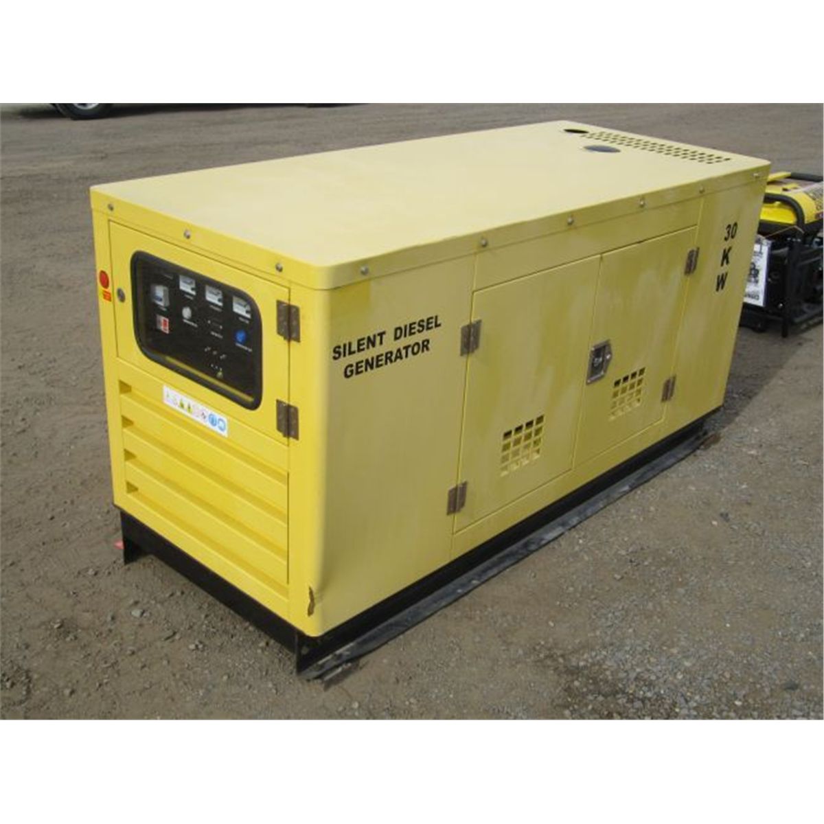 2011 Silent Diesel Gf3 30kw Diesel Generator