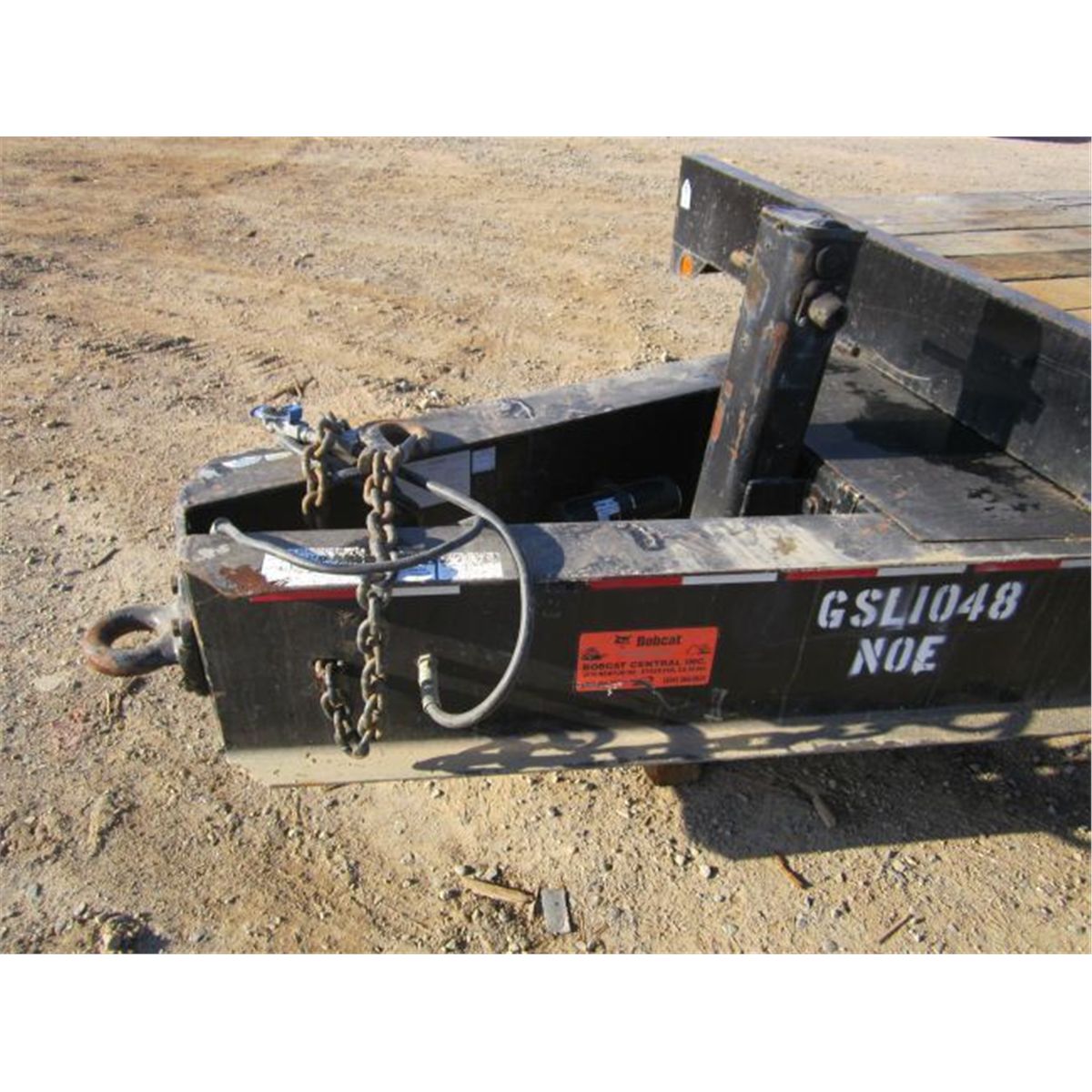 2005 Towmaster T40 T/A Equipment Trailer