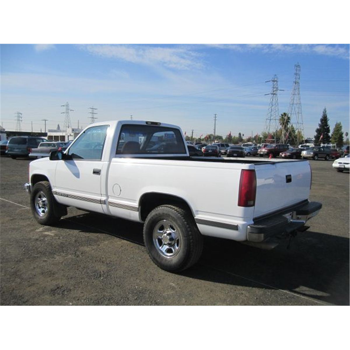 1997 Chevrolet 1500 Cheyenne 4x4 Pickup Truck