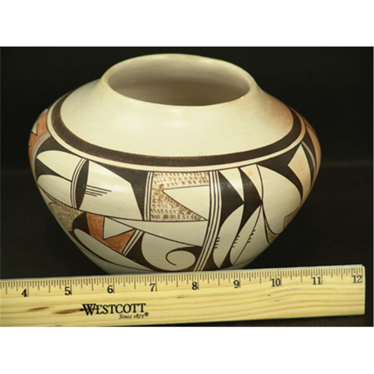 Hopi Pottery Jar - Frog Woman (Joy Navasie)