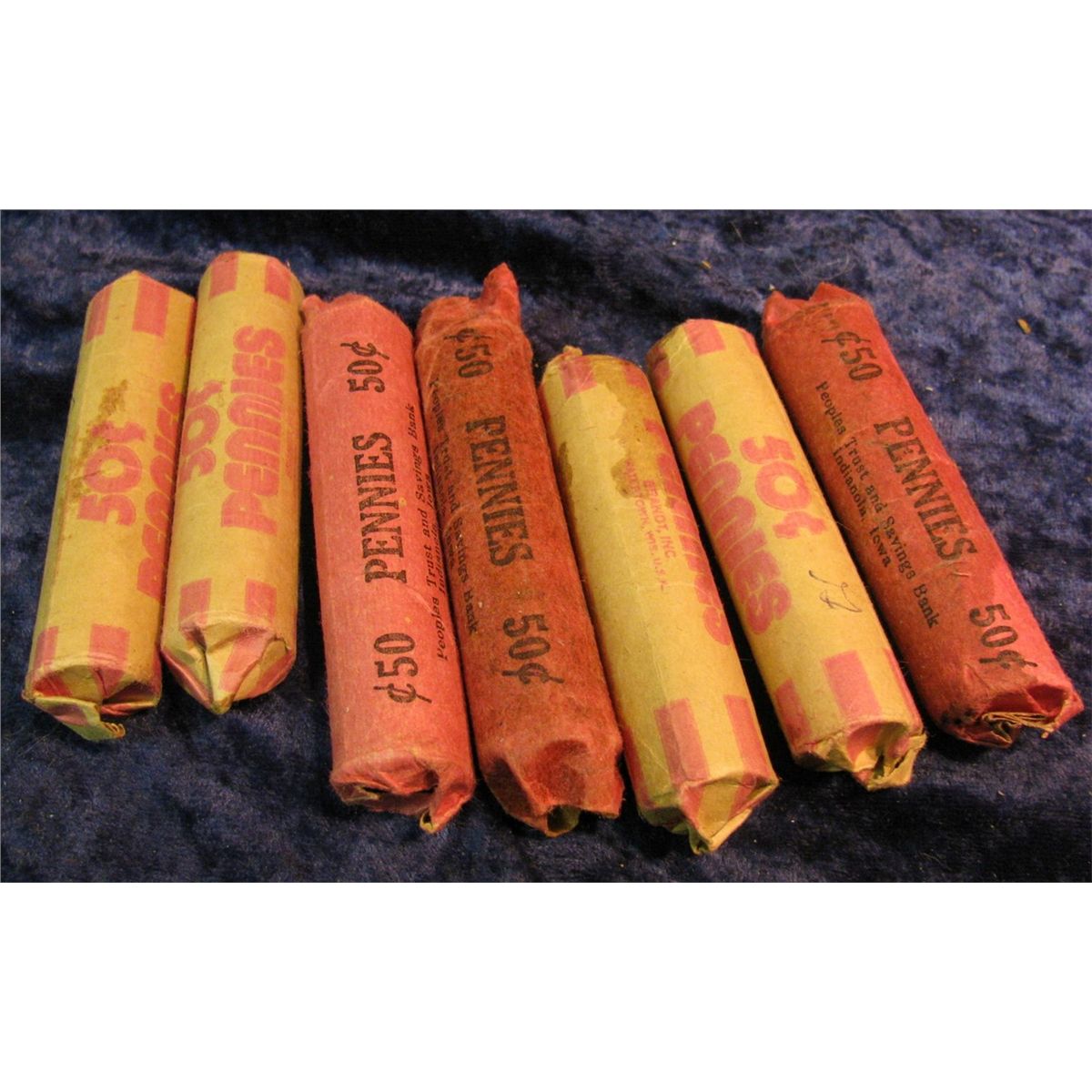 291. (350) Wheat Cents in old Coin wrappers. Circulated.