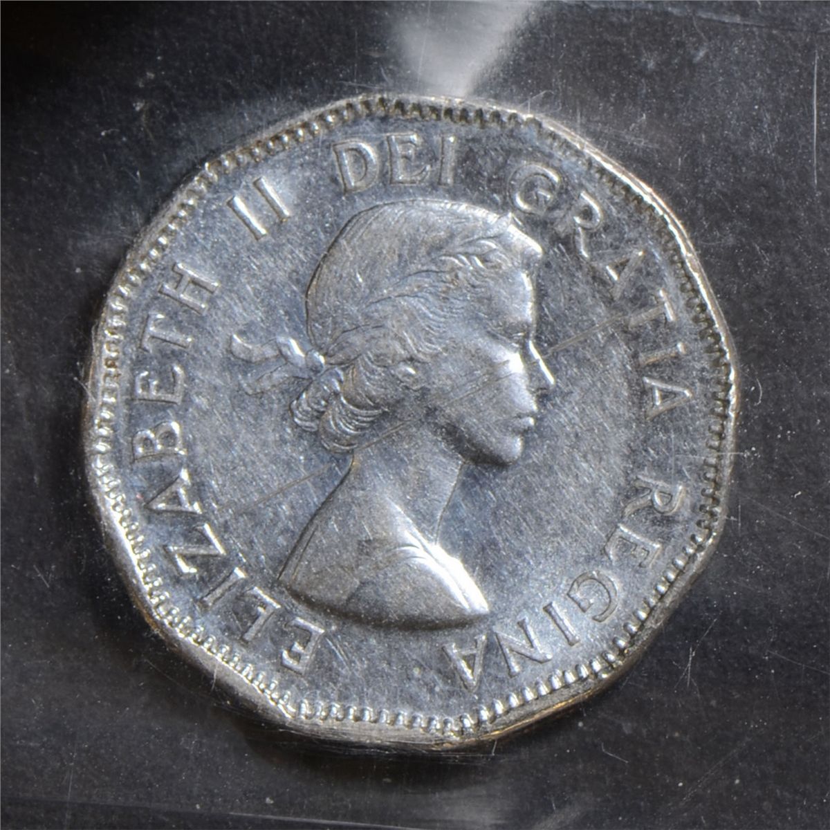 1953 5 Cents Shoulder Fold, Far Leaf, Mule. ICCS EF-40 Scratch.