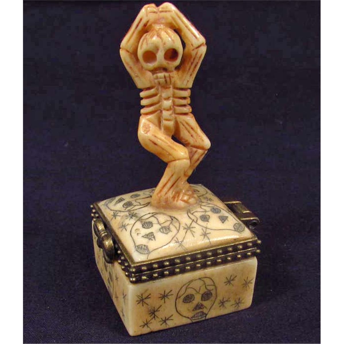 CARVED OX BONE SKELETON TRINKET BOX