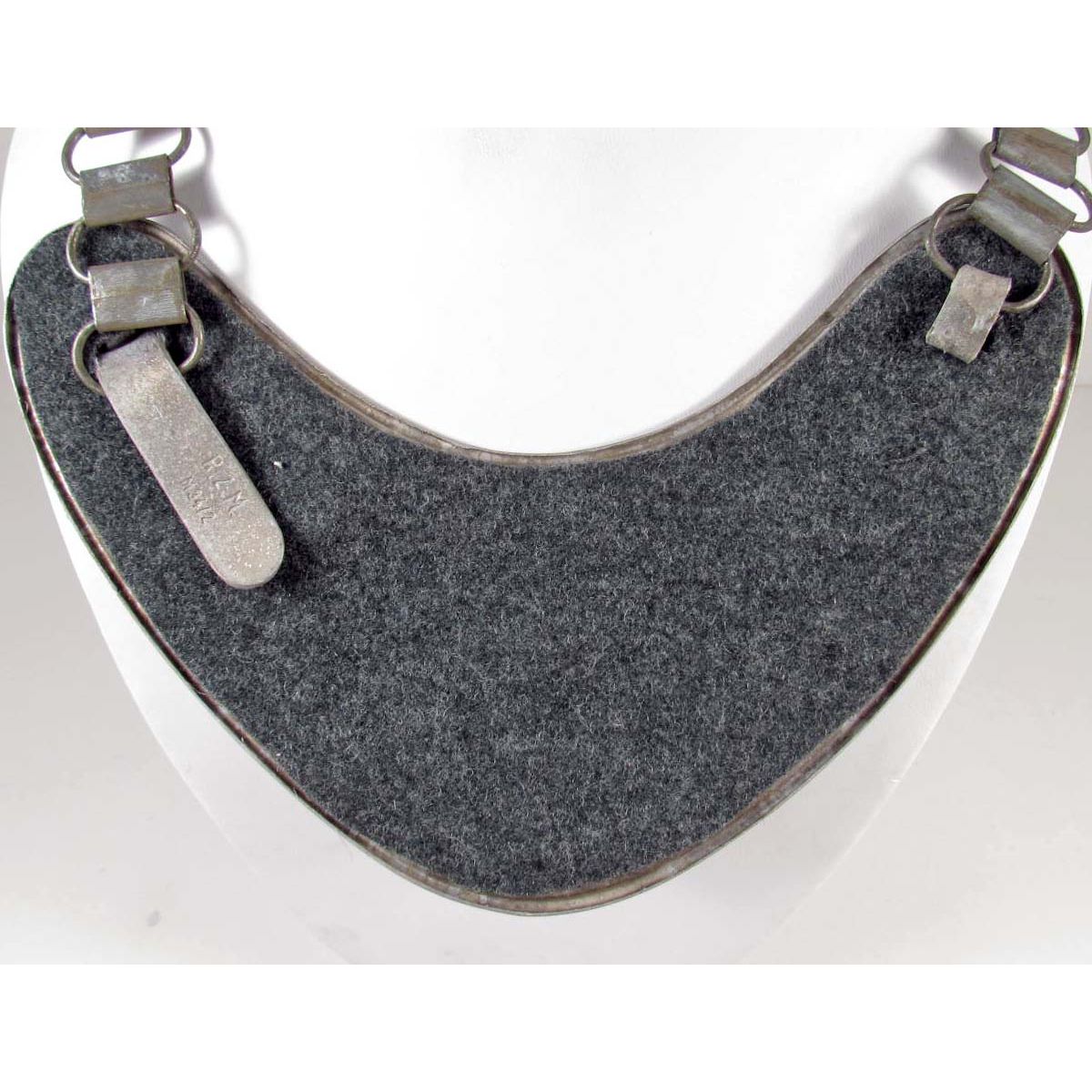 GERMAN NAZI ARMY FELDGENDARMERIE GORGET