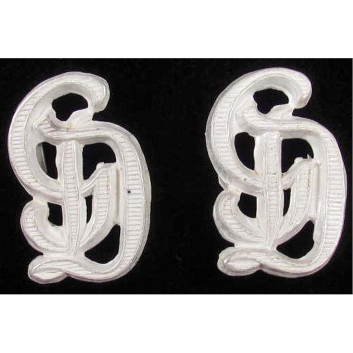 PAIR OF GERMAN NAZI GROSS DEUTSCHLAND GD SHOULDER BOARD CYPHERS