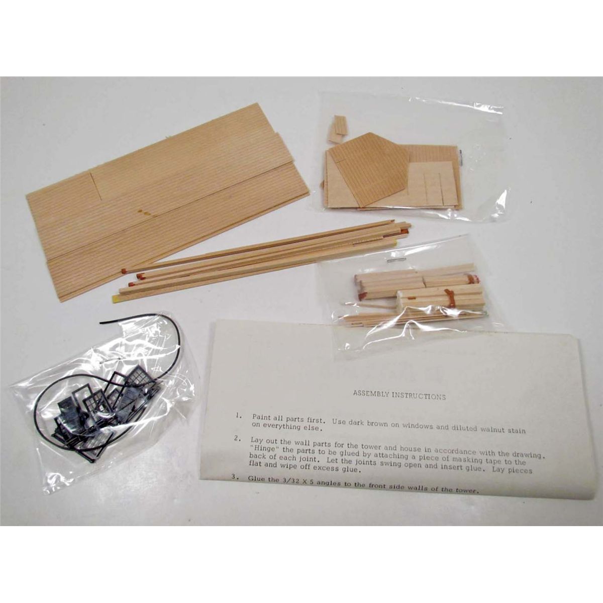 MUIR MODEL CO. - SACRAMENTO SAND HOUSE - HO SCALE