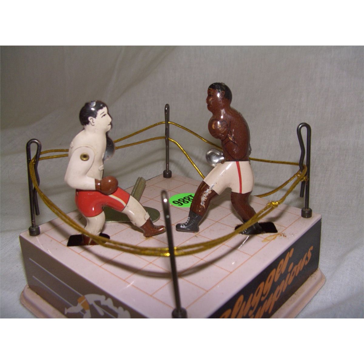 tin wind up boxing toy as seen