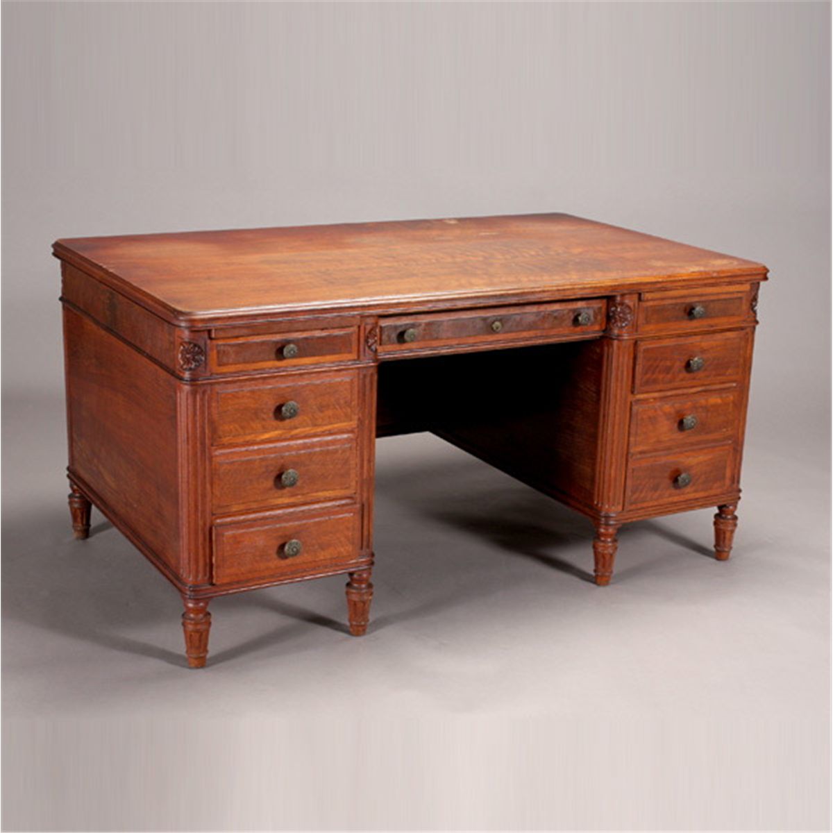 Stow Davis Desk