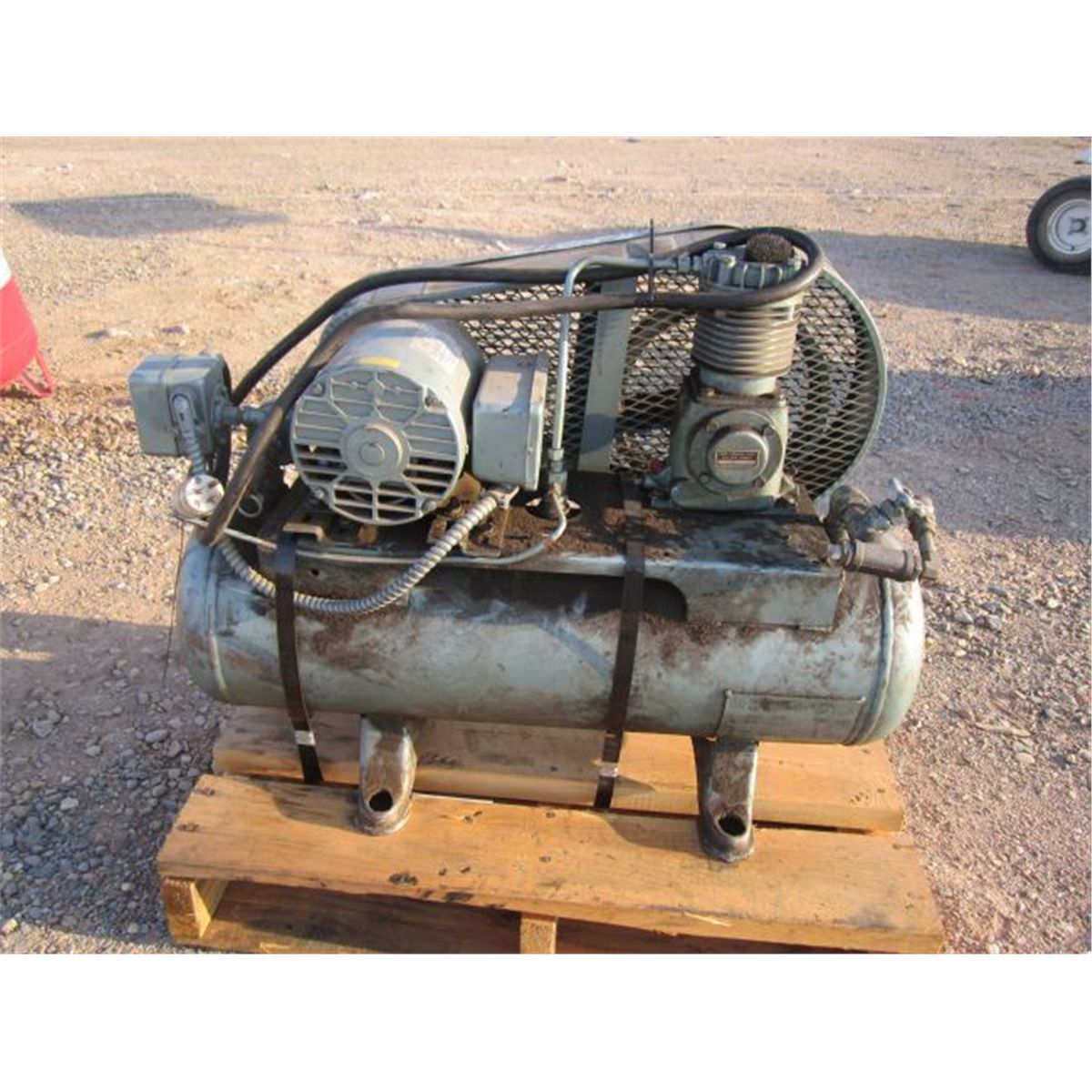 Pacemaker Electric Air Compressor