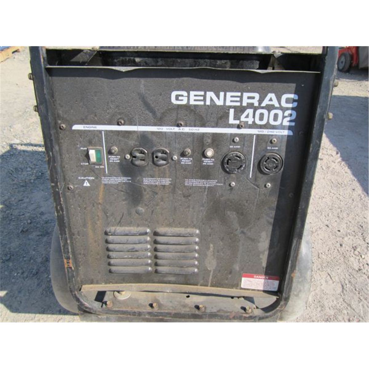 Generac L4002 Portable Generator