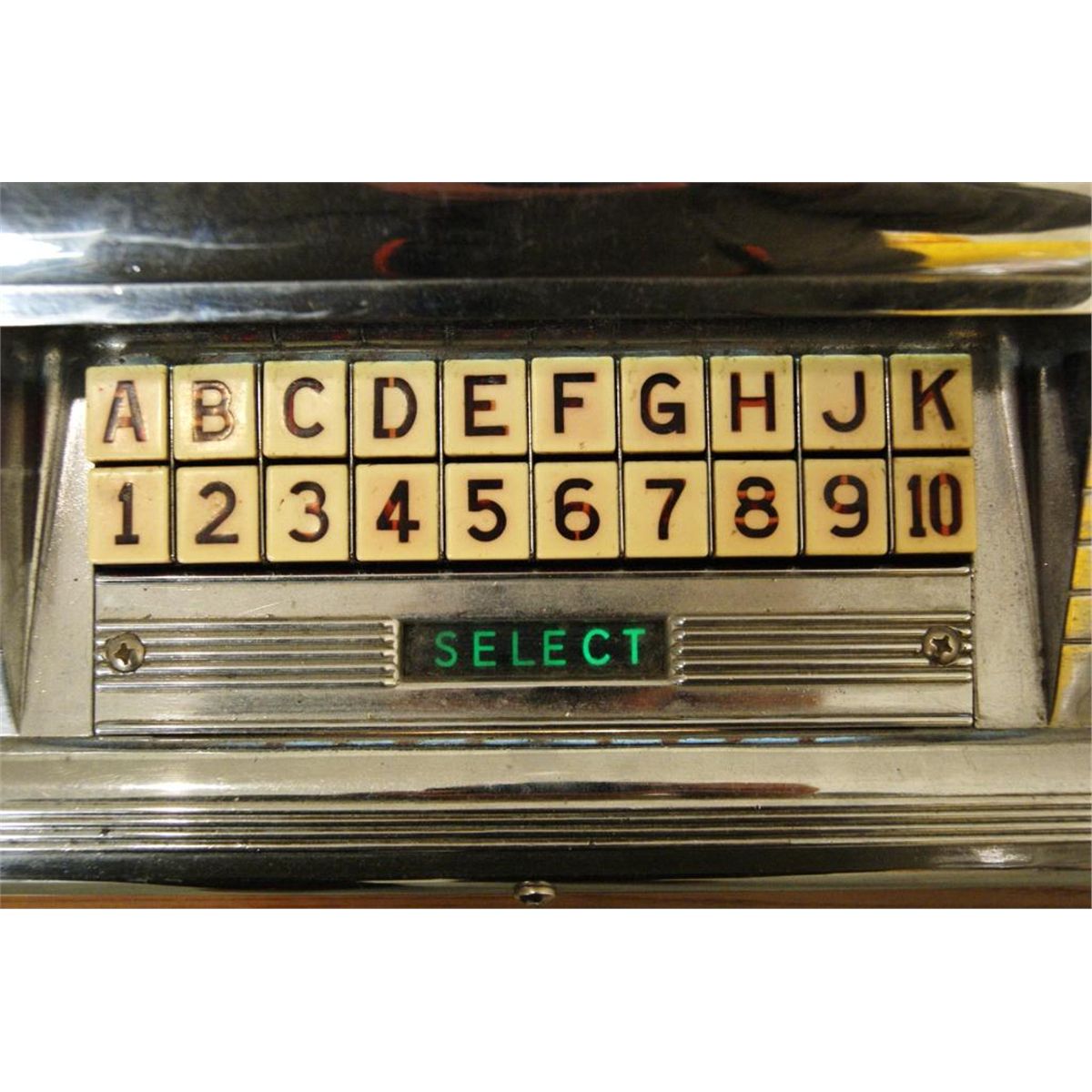 Seeburg M100 C 1952-1953 45 rpm Jukebox