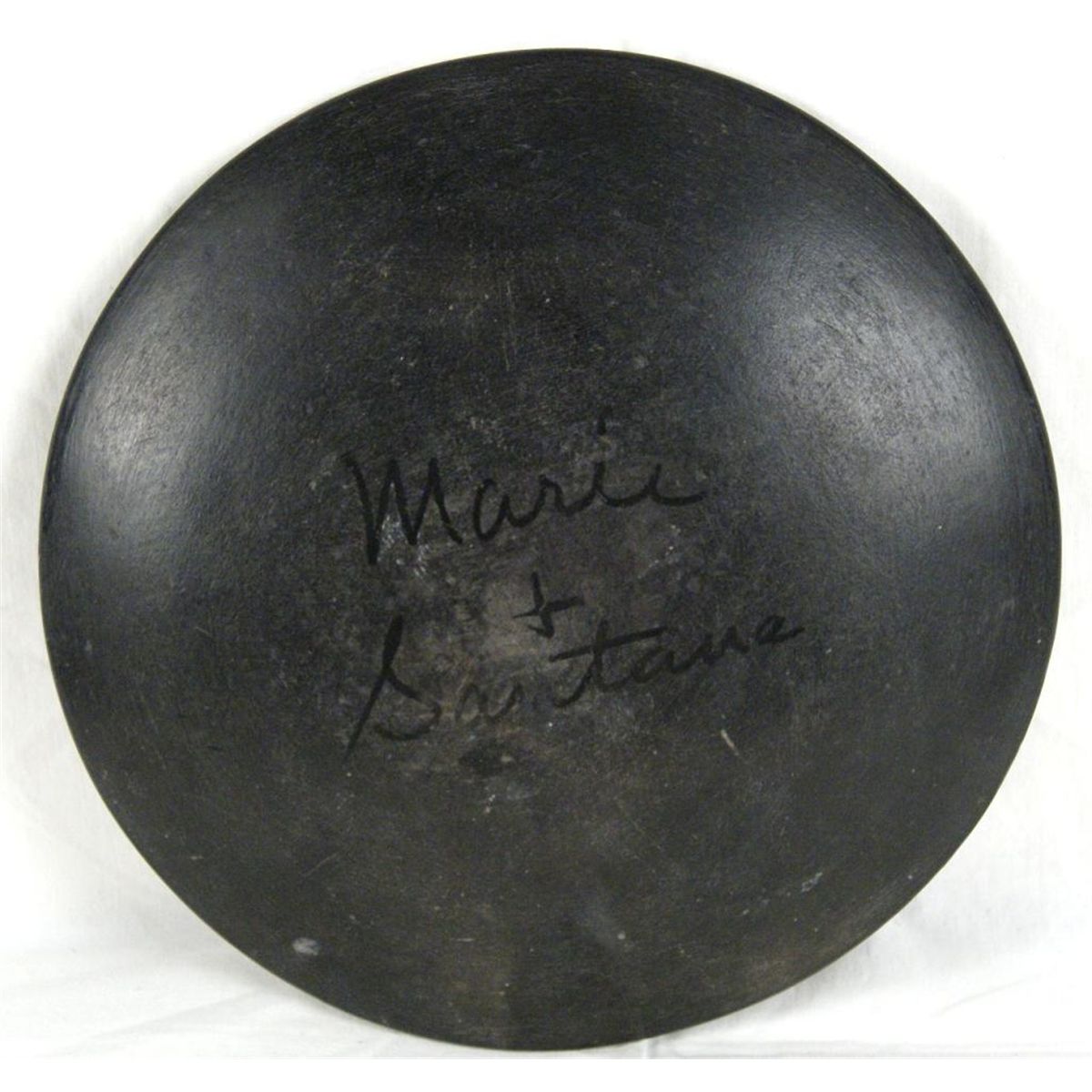 Maria Martinez plate - signed Maria