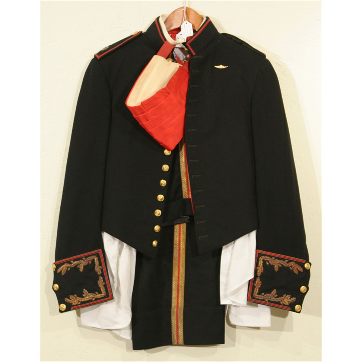 USMC dress uniform for the rank of lieutenant colonel