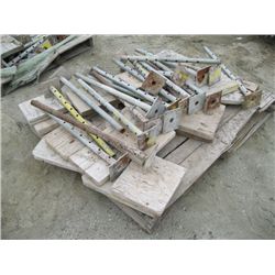 Scaffolding Leg Supports