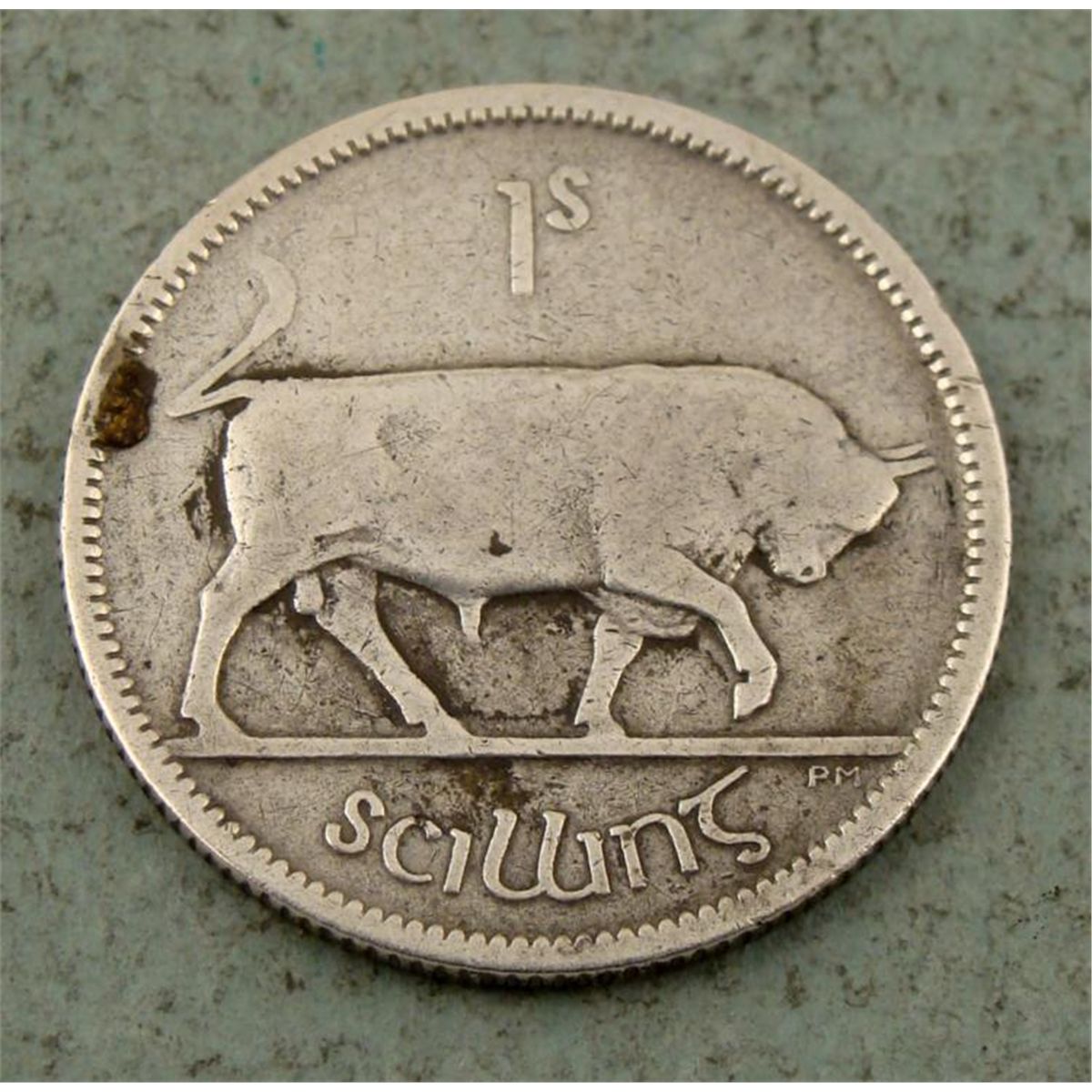 1928 Ireland One Silver Shilling Coin