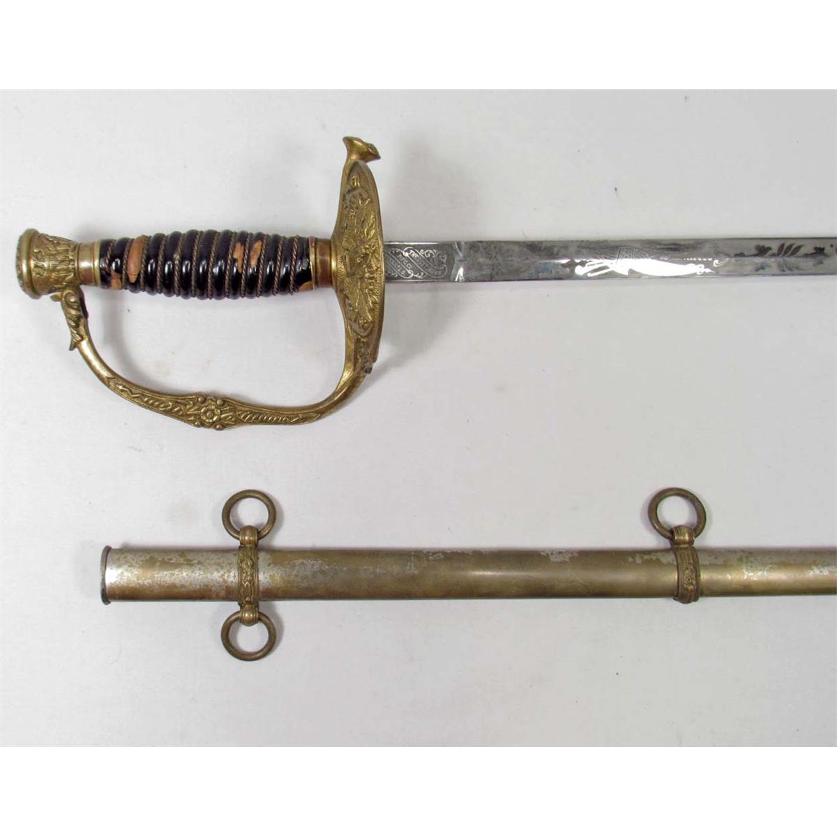 RARE US CIVIL WAR ARMY 1860 STAFF AND FIELD OFFICERS SWORD W/ SCABBARD