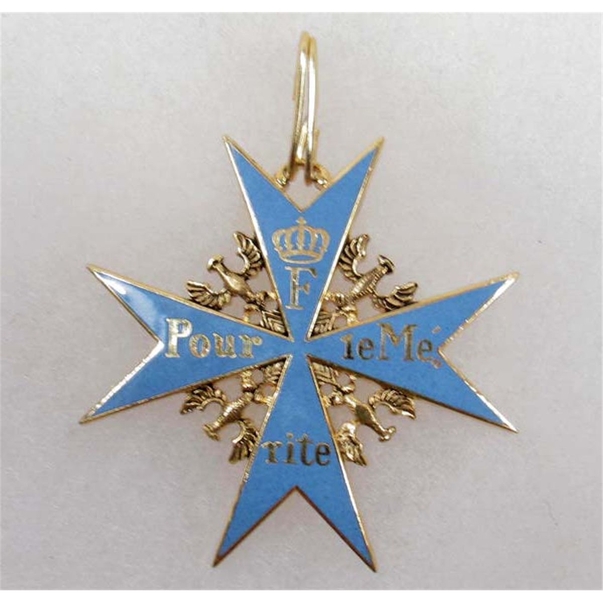 POST WAR IMPERIAL GERMAN POUR LE MERITE BLUE MAX DECORATION