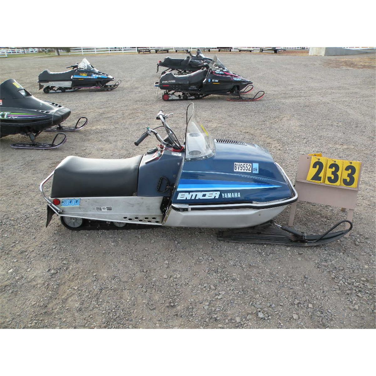 1981 Yamaha Enticer 300 VIN-8K0016975