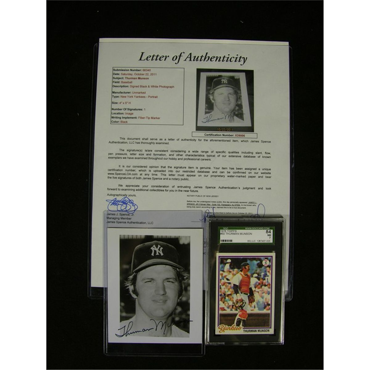 Thurman Munson Signed Photo and Baseball Card