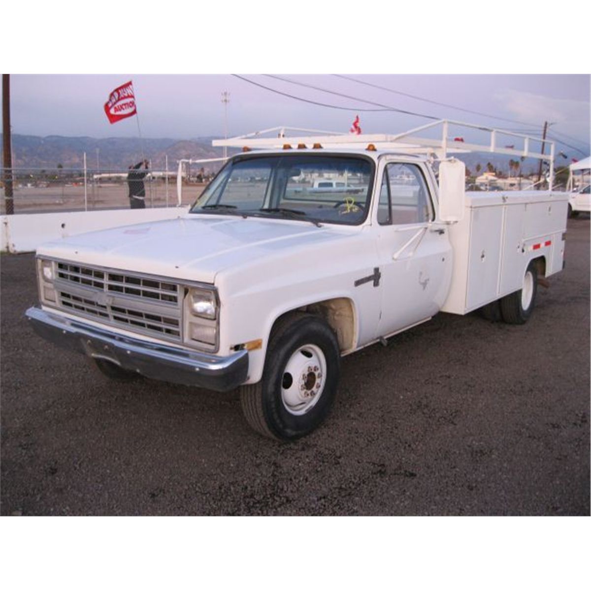 1987 Chevrolet C30 Utility Truck