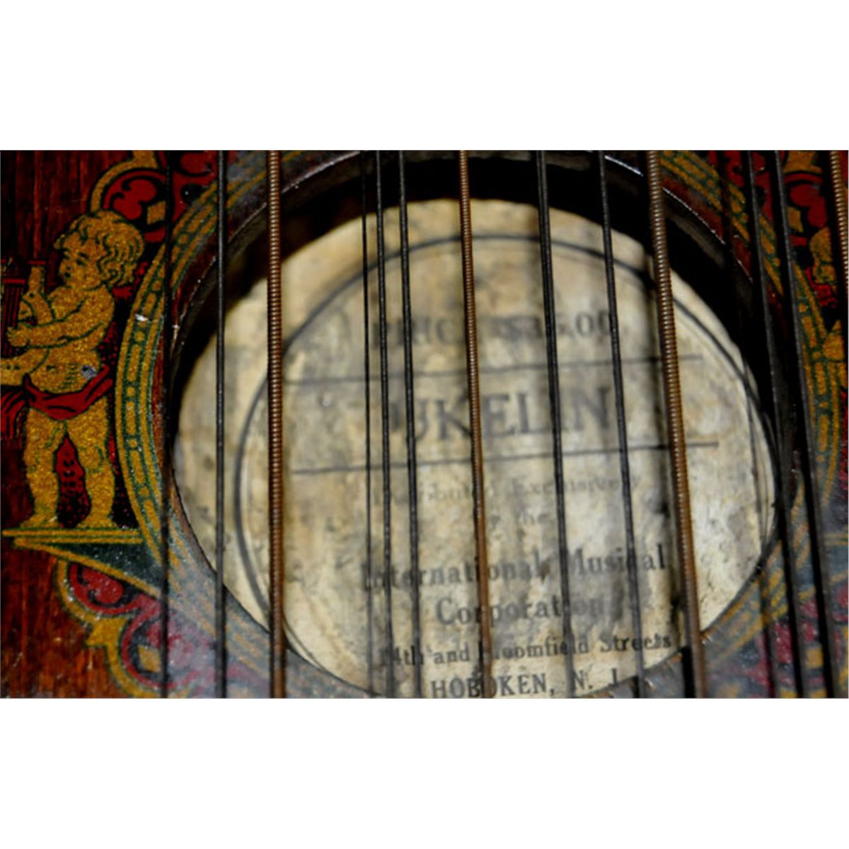 Ukelin musical instrument ca. 1920's