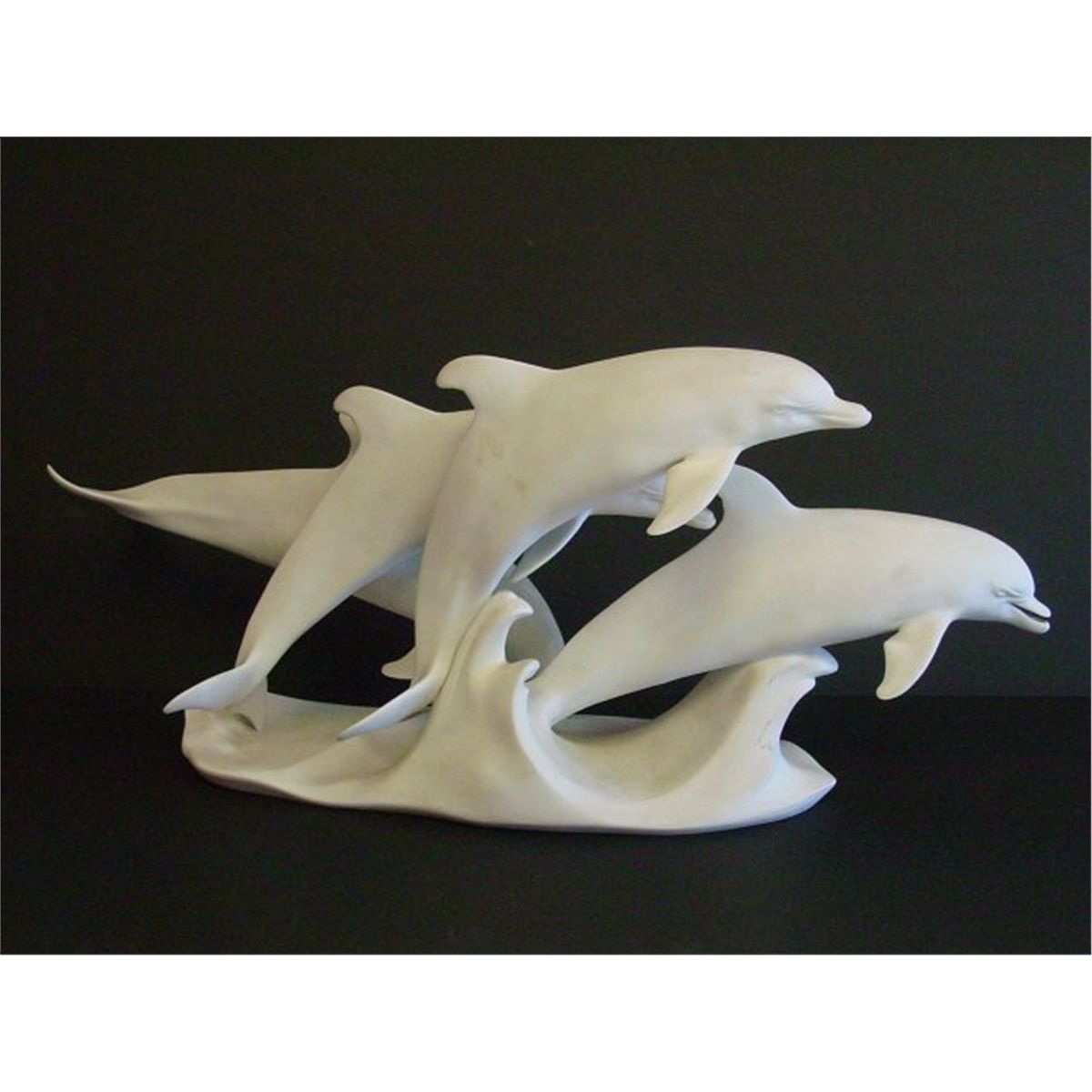 Porcelain sculpture "4 Dolphins" Kaiser, Germany
