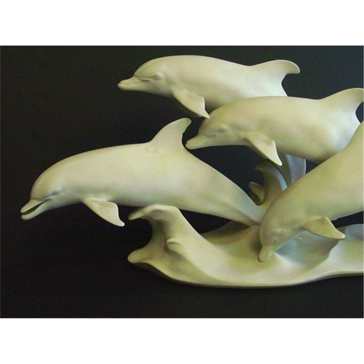 Porcelain sculpture "4 Dolphins" Kaiser, Germany