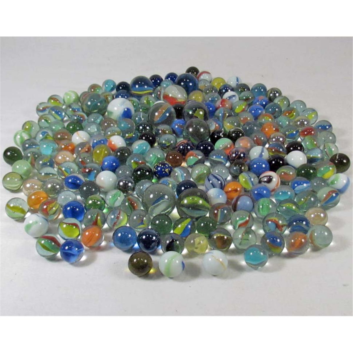 LARGE LOT OF VINTAGE MARBLES INCL. SHOOTERS