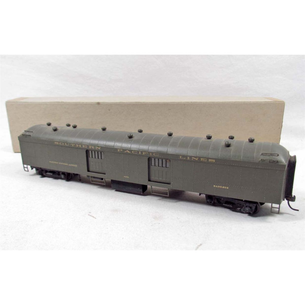 AMERICAN BEAUTY LINES SOUTHERN PACIFIC DAYLIGHT MAIL BAGGAGE TRAIN HO ...