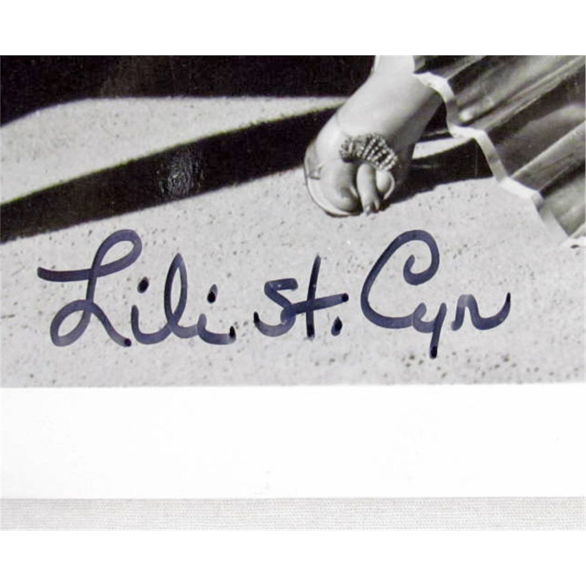 LILI ST. CYR AUTOGRAPHED 8 BY 10 PHOTO