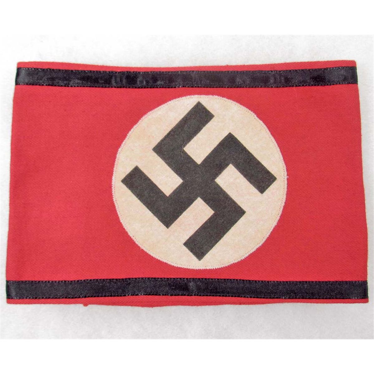 GERMAN NAZI WAFFEN SS ARM BAND