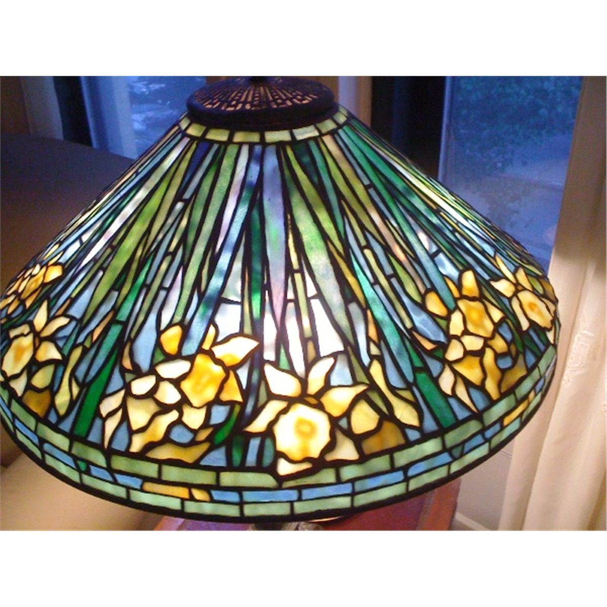 Louis Comfort Tiffany, Daffodil Lamp, Leaded Glass and Bronze Table Lamp