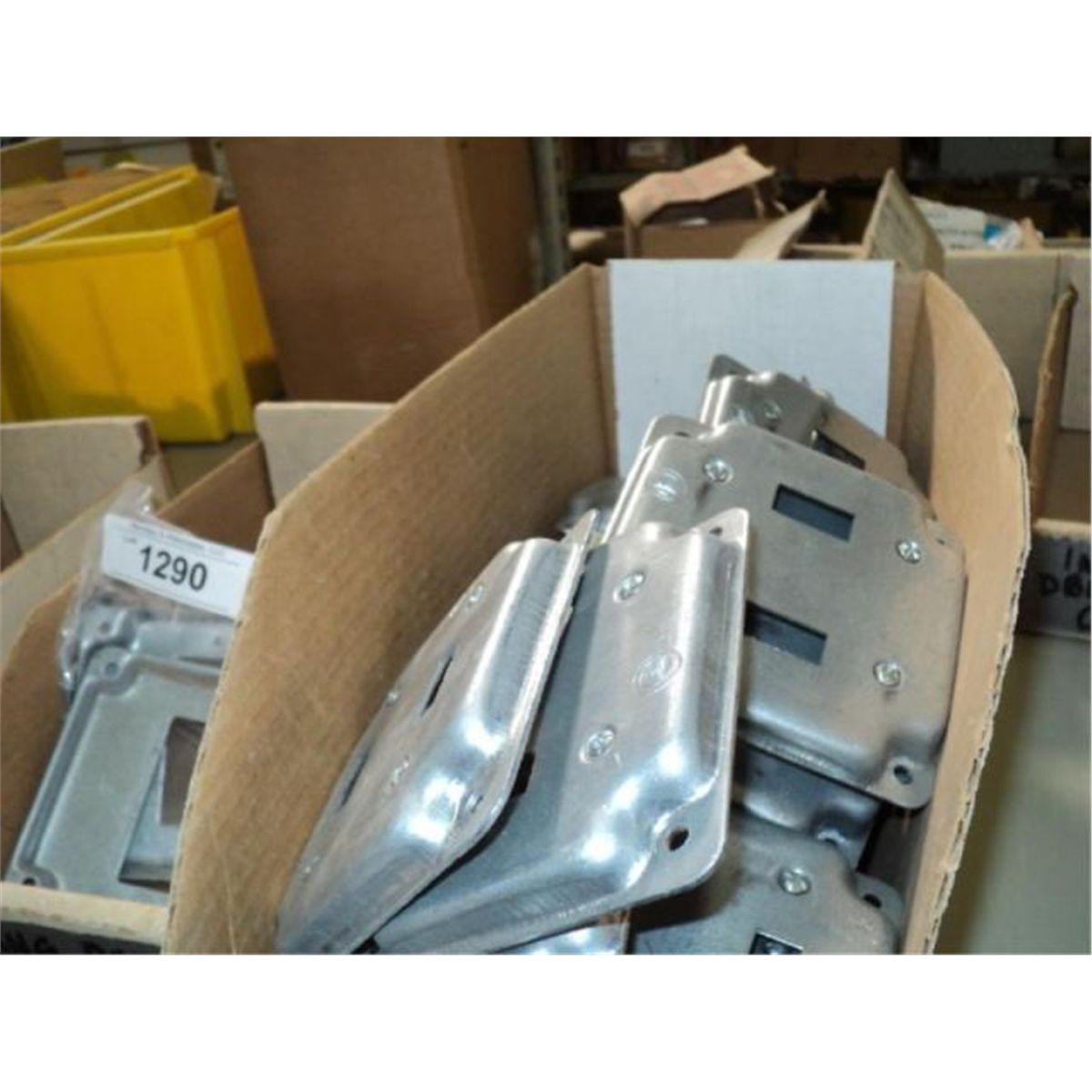 2 GANG INDUSTRIAL SW PLATES